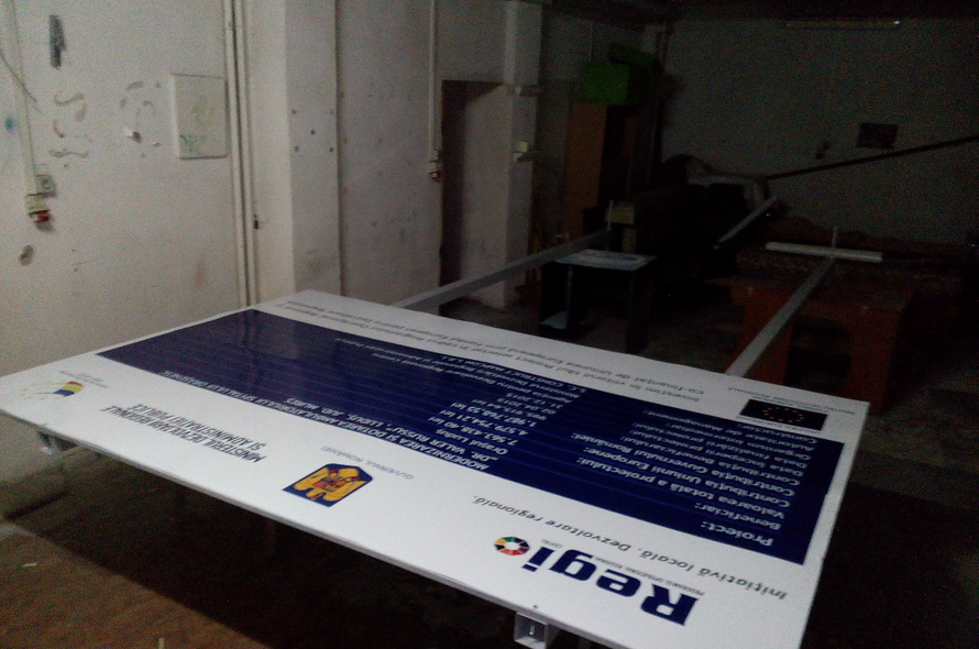 Panouri publicitare / panouri informative / panouri santier in lucru ...